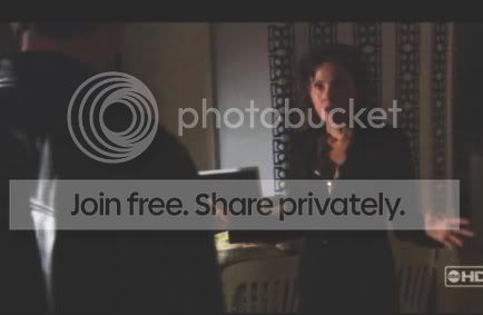 24 - Reiko Aylesworth/Michelle Dessler#11:cos she blinks a lot when she ...