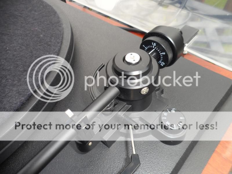 Revolver Rebel turntable