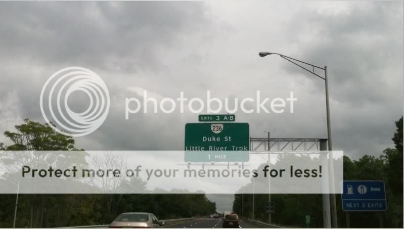 Unconventional street suffix abbreviations on signs